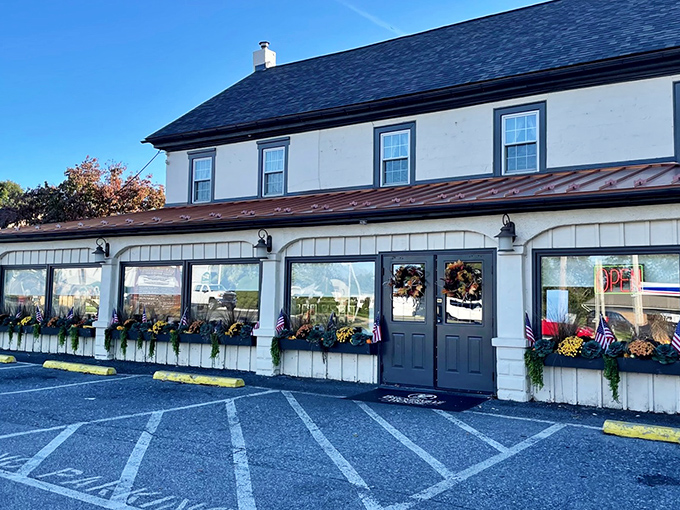 The Brickerville House stands proudly along Route 322, its flower boxes and seasonal decorations welcoming hungry travelers like a colonial-era hug. 