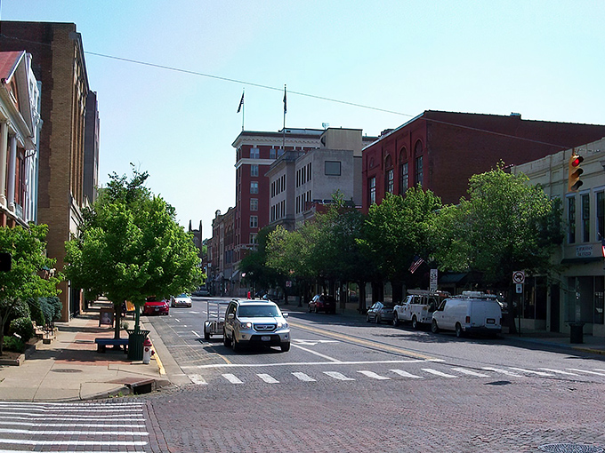 Downtown Marietta's historic charm isn't manufactured &ndash; those brick streets have witnessed centuries of American history while maintaining their small-town swagger.
