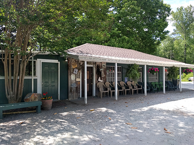 The unassuming exterior of Hunters Pub might fool you&mdash;but those hanging flower baskets and packed porch are telltale signs of culinary greatness within.