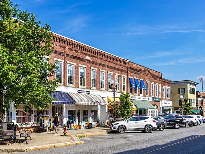 Main Street magic in Hanover, where New England charm meets Ivy League intellect. The perfect small-town intersection where you might accidentally learn something between coffee stops.