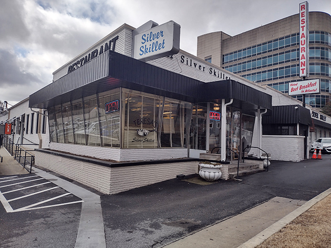 The Silver Skillet's iconic storefront stands as a culinary lighthouse in Atlanta, beckoning hungry travelers with promises of Southern comfort done right.