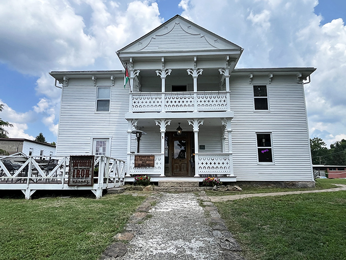The journey to breakfast bliss begins with this charming white farmhouse. A wooden walkway practically begs you to follow it toward culinary adventure.