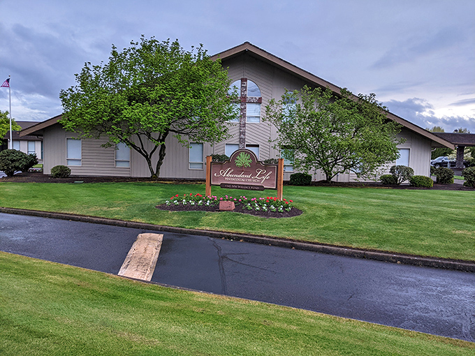 This log church looks like it was built by Paul Bunyan during his spiritual phase. Rustic grandeur meets heavenly aspirations.