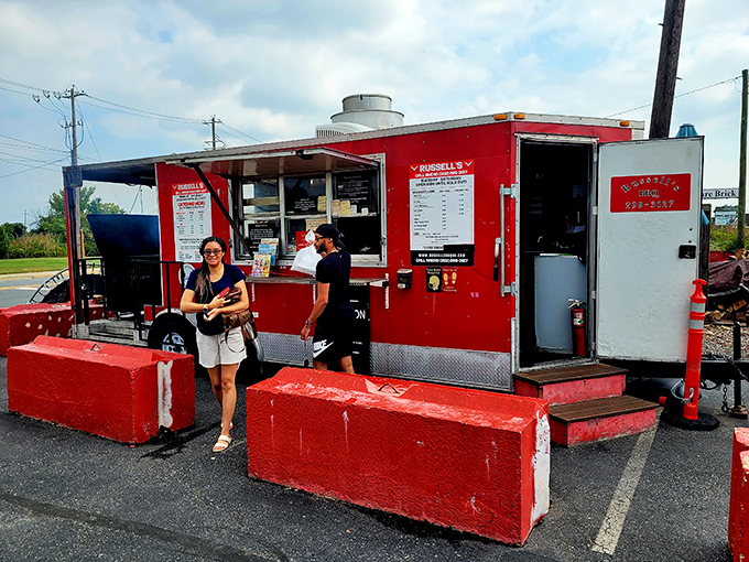 The universal language of barbecue brings people together. Notice there's no talking &ndash; just the silent appreciation of smoky perfection.