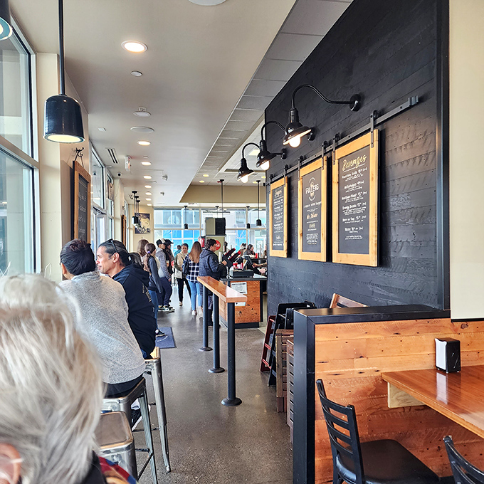 Fuller's draws a crowd that spans generations&mdash;proof that appreciating a perfect burger is perhaps humanity's most unifying trait. 