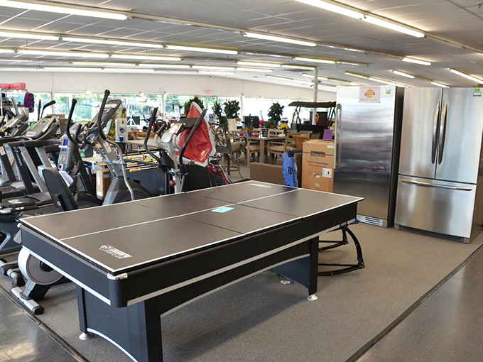 Game night just leveled up! This ping-pong table transforms "I'm bored" into "best two out of three?" faster than you can say "tournament."