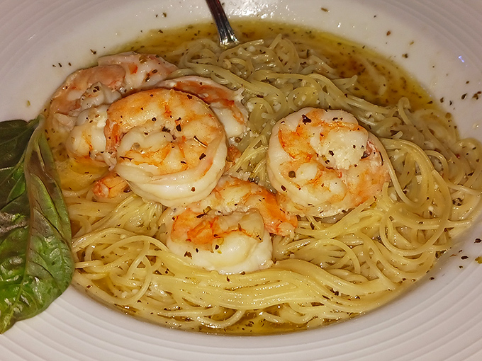 Shrimp scampi that's swimming in garlicky, lemony bliss. It's seafood poetry on a plate.