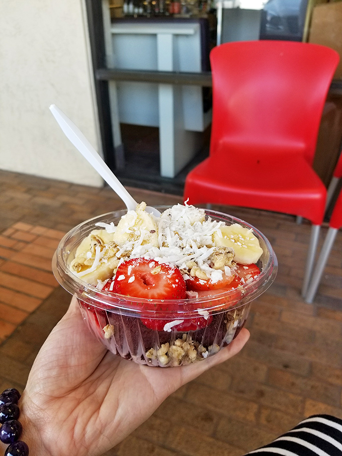 Fresh fruit, granola, and what appears to be a&ccedil;a&iacute; &ndash; proof that Rita's isn't just about indulgence, but balance too.