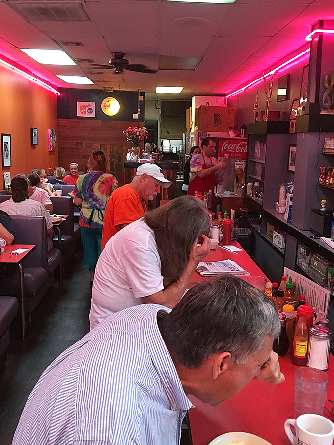 The counter seating&mdash;where strangers become temporary neighbors and everyone has an opinion on how the Sooners will do this season.