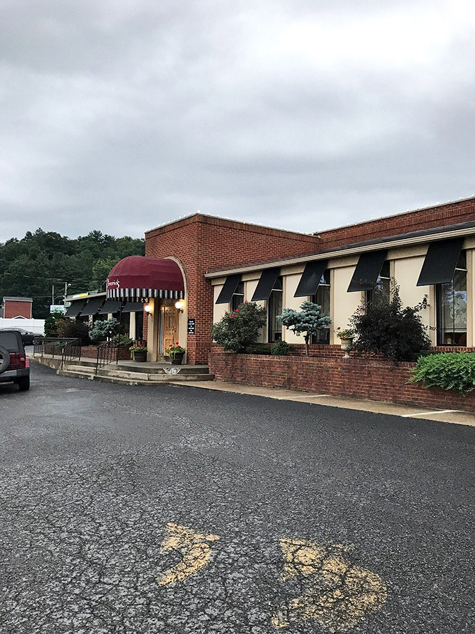 Bridgeport's modern municipal buildings bring a touch of contemporary class to this charming small town.