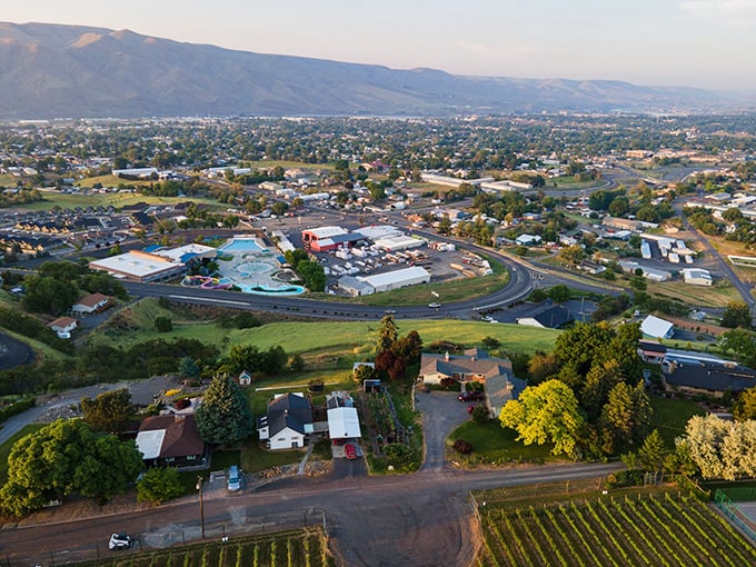 Clarkston's valley setting offers breathtaking views and housing prices that won't leave your retirement account breathless.