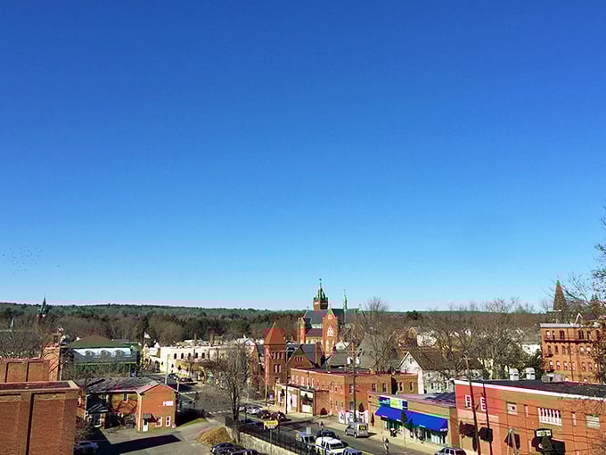 Ware's main drag offers small-town simplicity with a side of nostalgia, where "rush hour" means three cars at the stoplight.