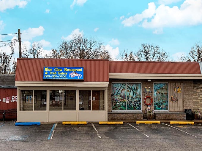 This humble building houses seafood treasures that would make even the pickiest mermaid swim upstream for a taste.