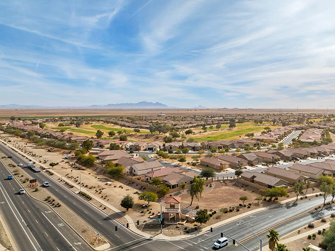 The wide-open spaces surrounding Casa Grande remind us that in retirement, sometimes the best things &ndash; like these views &ndash; are free.