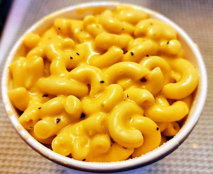 Mac and cheese that achieves that perfect balance between creamy and cheesy&mdash;comfort food that makes you feel like a kid with sophisticated taste buds.