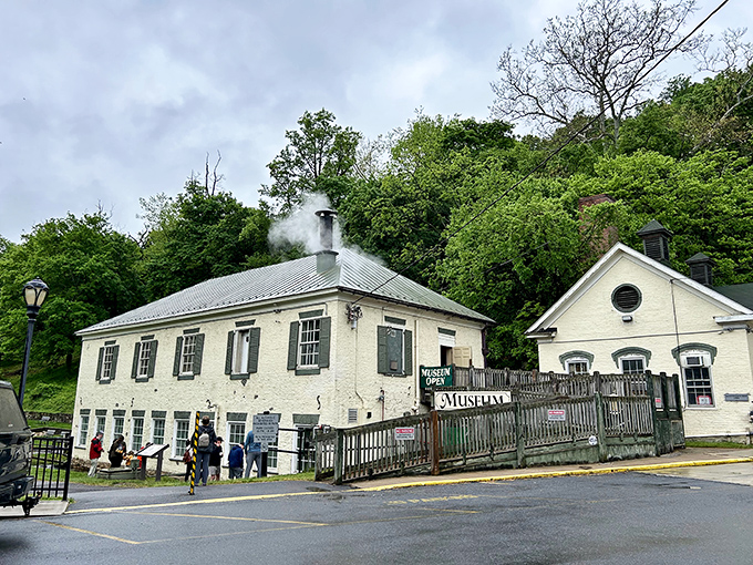 The Museum of the Berkeley Springs occupies a historic bathhouse, where visitors learn how these healing waters have drawn people for centuries.