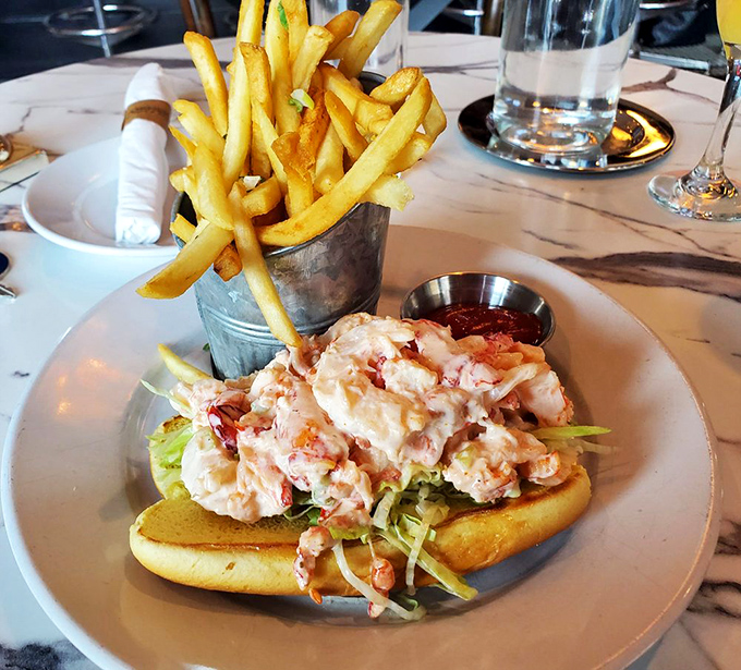 The lobster roll that answers the eternal question: "What would happiness taste like if served on a buttery bun?"