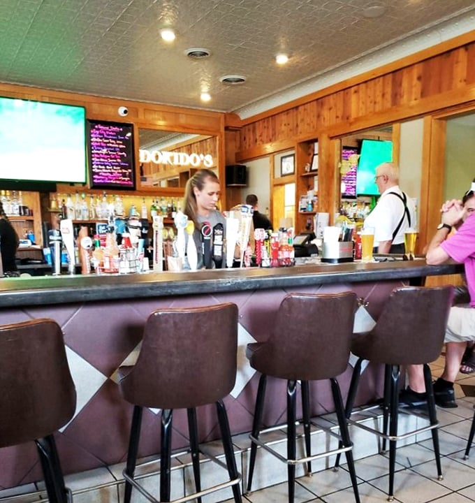 At this bar, the only thing more impressive than the drink selection is how they've managed to make nautical d&eacute;cor actually look cool.