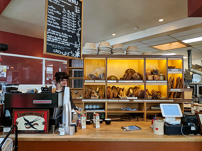 Peach tart or edible jewelry? Fruit arranged with such precision it's almost too beautiful to eat. Almost. 