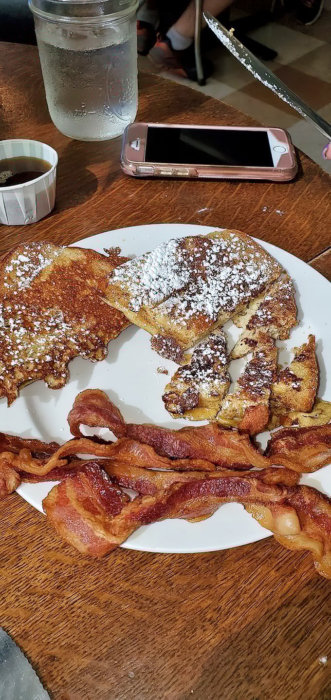 French toast and bacon: the breakfast equivalent of Astaire and Rogers, timeless and perfectly complementary.