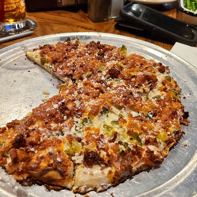 Even the pizza gets the barbecue treatment here, proving that smoke makes everything better&mdash;even Italian classics.