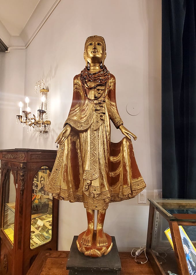 This golden statue stands as a testament to turquoise's global significance, showcasing how the gemstone has been revered across different cultures and civilizations throughout history.