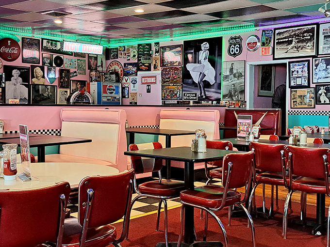 Pink and turquoise never looked so appetizing. The booths practically whisper, "Sit here and order something that would horrify your cardiologist."