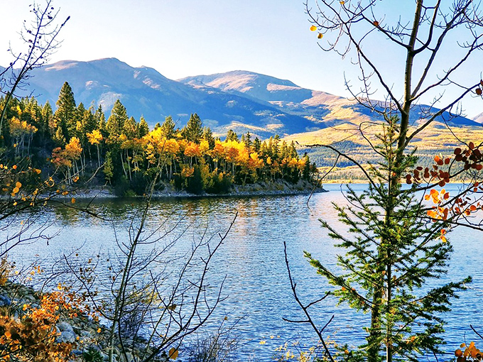 Fall at the lake is nature's color palette gone wild&mdash;like Bob Ross and Monet collaborated after a particularly inspiring cup of mountain coffee.
