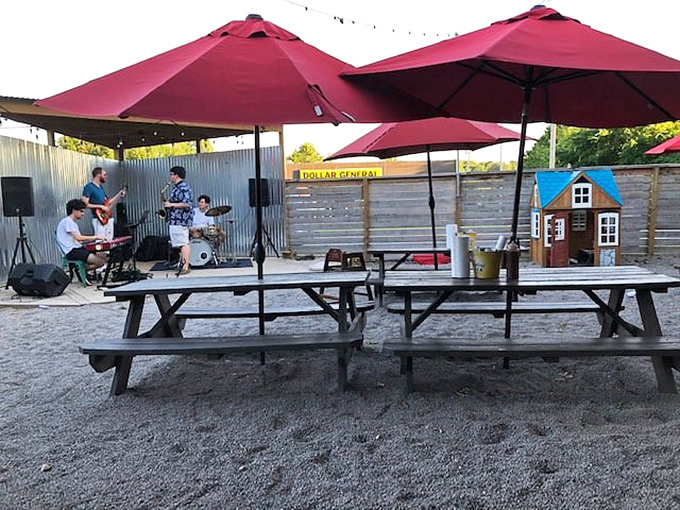 Even the music feels better when your stomach is full of barbecue. This outdoor stage area proves Wright's feeds more than just hunger.