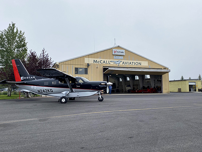 McCall Aviation offers a bird's-eye perspective of Idaho's wilderness&mdash;because some views are too spectacular to be appreciated from ground level.