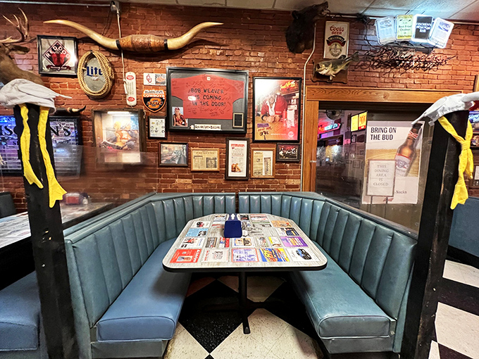 The coveted corner booth—Oklahoma's version of a power table. Those longhorns on the wall have witnessed countless chicken epiphanies.