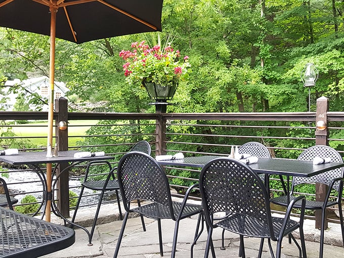 Nature provides the backdrop for alfresco dining, where Connecticut's greenery rivals any English garden view you might be missing.
