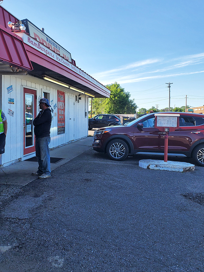 The daily ritual unfolds&mdash;customers patiently waiting for their order, perhaps contemplating if Wagner's burgers taste even better when anticipation builds.