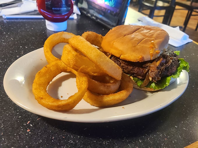 This isn't some fancy big-city burger with an unpronounceable cheese&mdash;it's honest beef on a bun with onion rings that could double as bracelets.