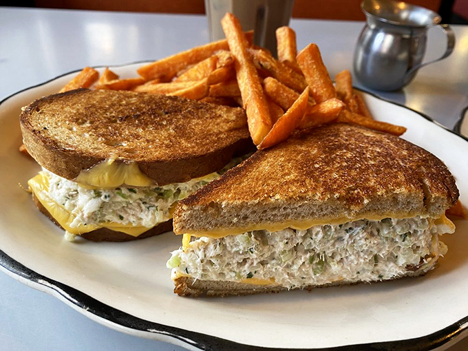 A tuna melt that solves the eternal cold-cheese conundrum, with house-made tuna salad that puts your mom's recipe to shame (sorry, Mom).