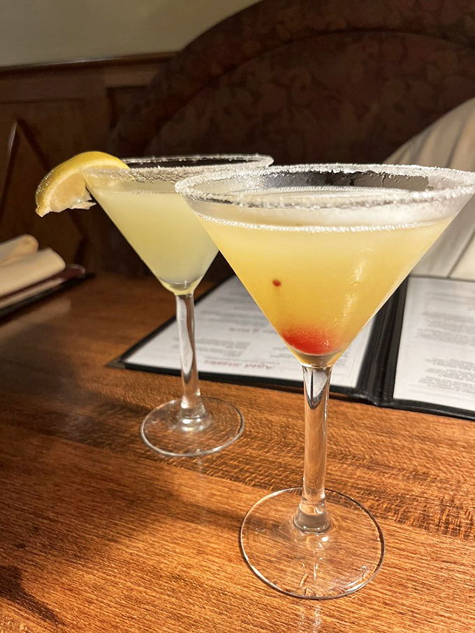 Cocktails so pretty they deserve their own Instagram account, with rims dressed for success and colors that promise good decisions.