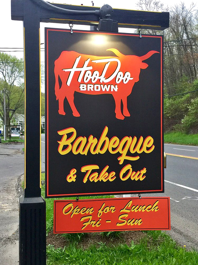 The sign that launches a thousand road trips. Like the North Star for meat lovers, guiding hungry pilgrims to smoky salvation.