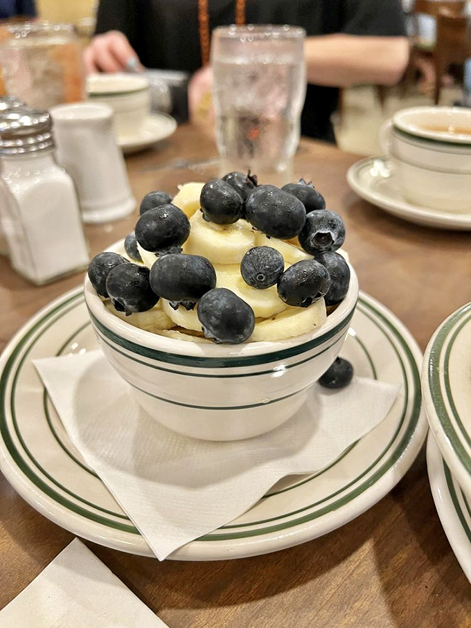 A bowl of bananas and blueberries that's both Instagram-worthy and cardiologist-approved. Nature's candy, served with a side of virtue.