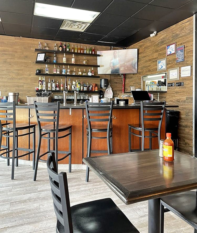 The bar area promises margaritas that complement rather than compete with the food &ndash; a refreshing philosophy in more ways than one.