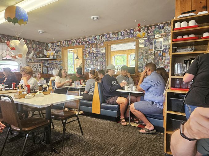 The true measure of a great breakfast spot: tables filled with people who'd rather talk to each other than check their phones.