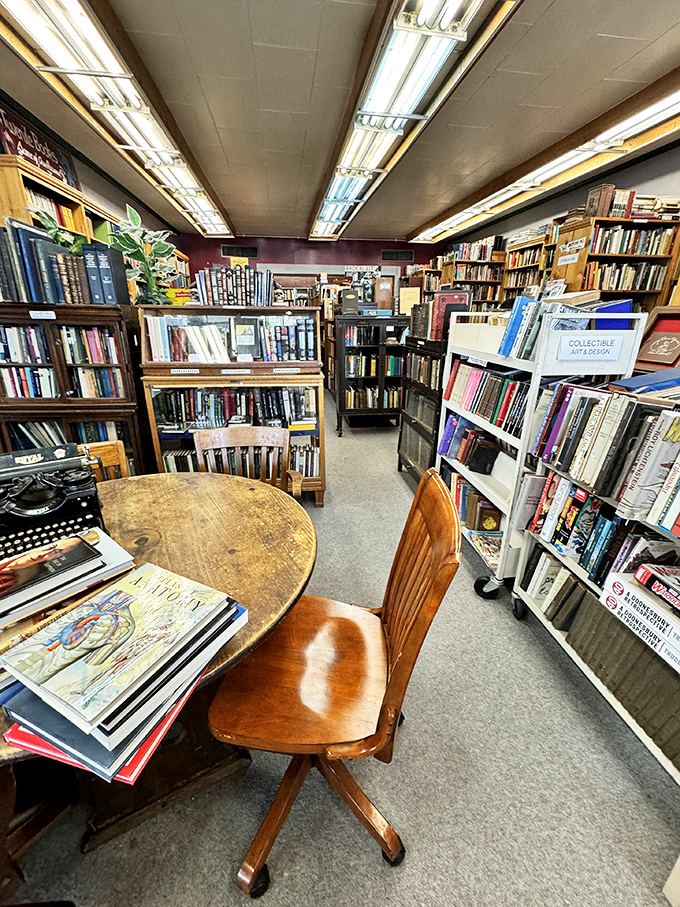 Vintage typewriters and worn wooden tables create perfect browsing stations. Hemingway would have felt right at home here.