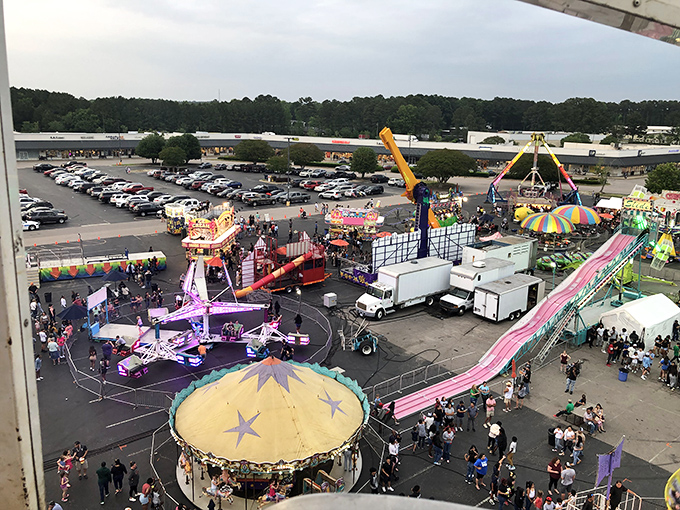 Beyond shopping, seasonal carnivals sometimes transform the parking lot into a whirling, twirling festival of lights and laughter.
