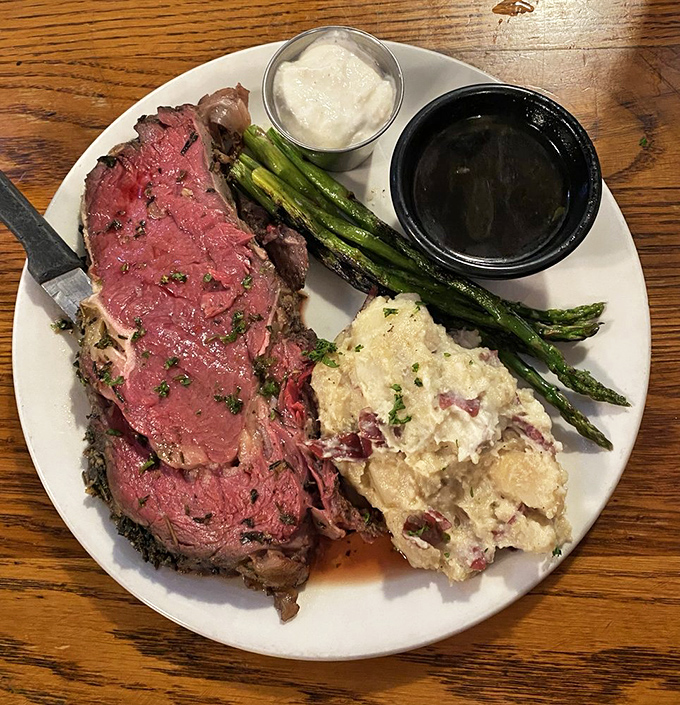 Prime rib so perfectly cooked it makes you wonder if the chef has some sort of meat telepathy. Those asparagus spears don't stand a chance.