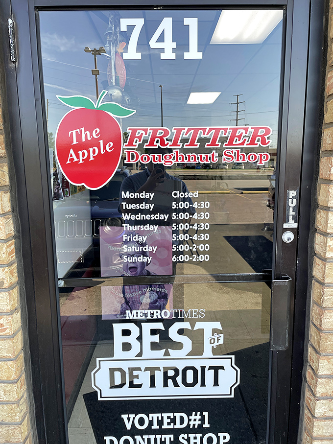 Those early morning hours aren't for the faint of heart, but neither is living without these legendary fritters. Plan accordingly.