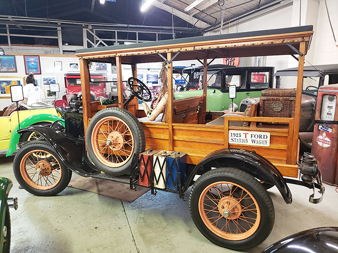 The 1925 Ford "Depot Hack" – when SUVs were made of wood and had all the aerodynamics of a garden shed, yet somehow looked infinitely cooler.