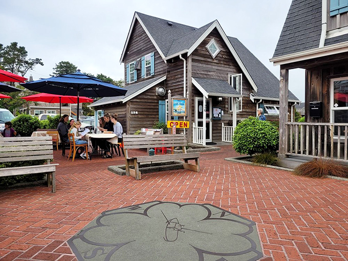 Outdoor dining with a side of fresh air and people-watching. That brick courtyard has hosted more happy breakfasters than a morning talk show.