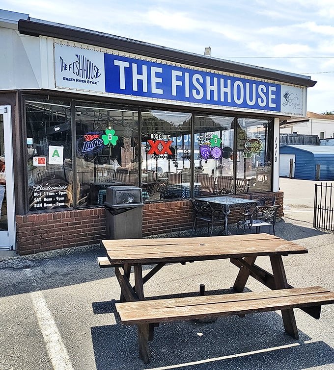 Al fresco dining, Fish House style. No ocean view needed when the seafood tastes this authentic.