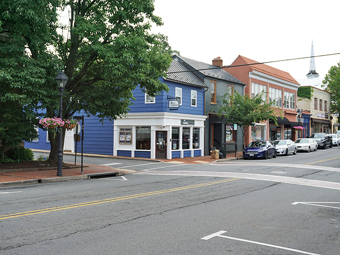 The blue storefront pops against Warrenton's brick backdrop like that one friend who refuses to blend in&mdash;and makes everyone's life more colorful for it.