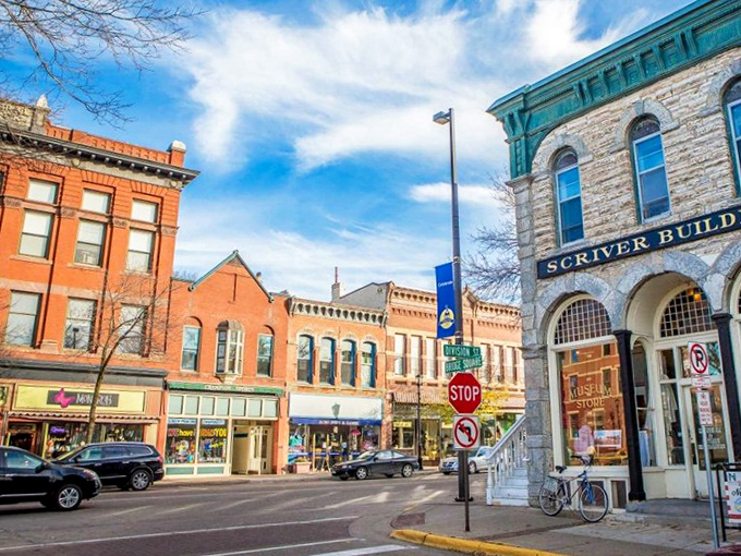 The Scriver Building stands like the distinguished elder statesman of downtown, quietly judging modern architecture from behind its limestone facade.