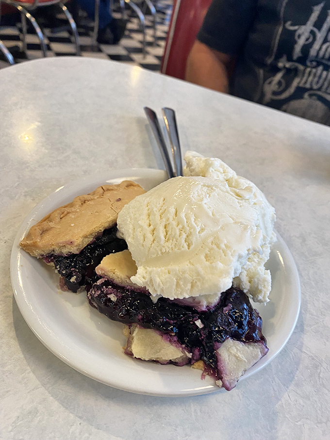 Blueberry pie &agrave; la mode&mdash;where the warm-cold contrast creates a temperature tango that dances straight to your happy place.